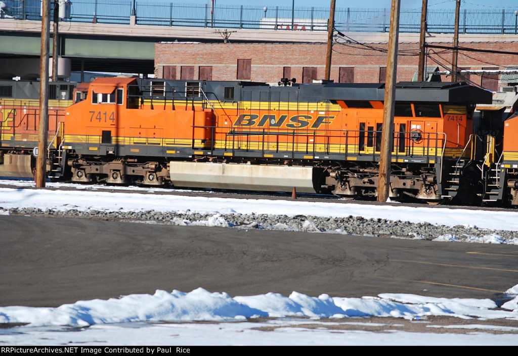 BNSF 7414